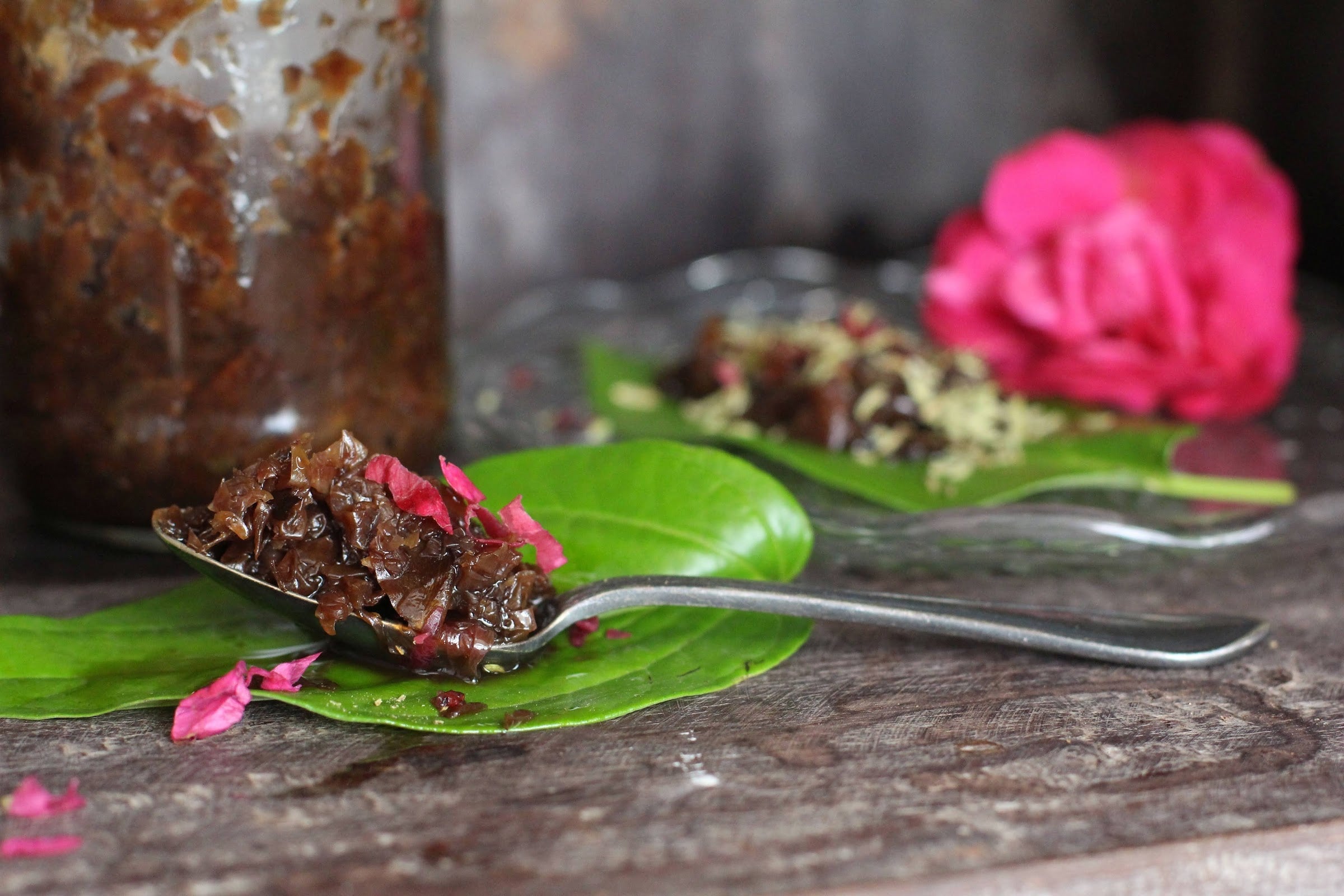 5 Amazing Ways Gulkand Keeps Your Body Cool in Summer Naturally